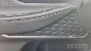 Balts Hyundai Santa Fe 2020 Rīga, ar dzinēja tilpumu 2.20 L un nobraukumu 124 tūkst. km par 23900 €, foto 18 vietnē AUTOMOTO.COM.LV