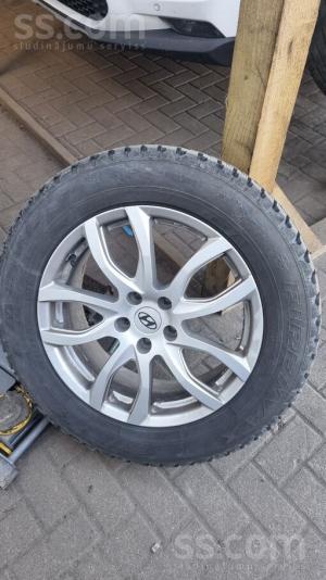 Balts Hyundai Santa Fe 2020 Rīga, ar dzinēja tilpumu 2.20 L un nobraukumu 124 tūkst. km par 23900 €, foto 19 vietnē AUTOMOTO.COM.LV
