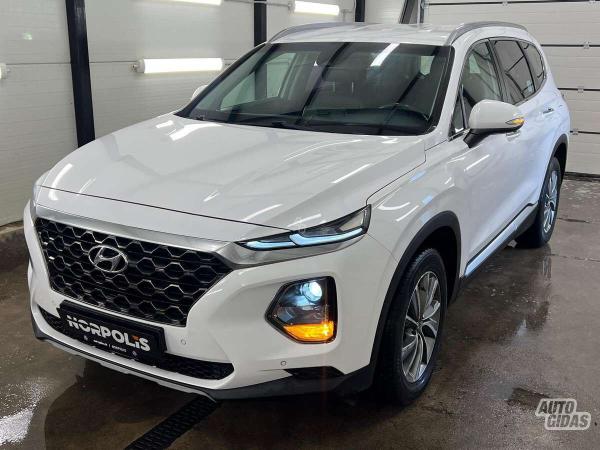 Balts Hyundai Santa Fe 2020 Aukštieji Rusokai, ar dzinēja tilpumu 2.00 L un nobraukumu 139 tūkst. km par 19400 €, foto 3 vietnē AUTOMOTO.COM.LV