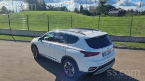 Balts Hyundai Santa Fe 2020 Rīga, ar dzinēja tilpumu 2.20 L un nobraukumu 126 tūkst. km par 22900 €, foto 5 vietnē AUTOMOTO.COM.LV