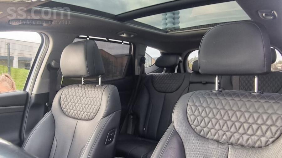 Balts Hyundai Santa Fe 2020 Rīga, ar dzinēja tilpumu 2.20 L un nobraukumu 126 tūkst. km par 22900 €, foto 6 vietnē AUTOMOTO.COM.LV