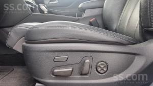Balts Hyundai Santa Fe 2020 Rīga, ar dzinēja tilpumu 2.20 L un nobraukumu 126 tūkst. km par 22900 €, foto 9 vietnē AUTOMOTO.COM.LV