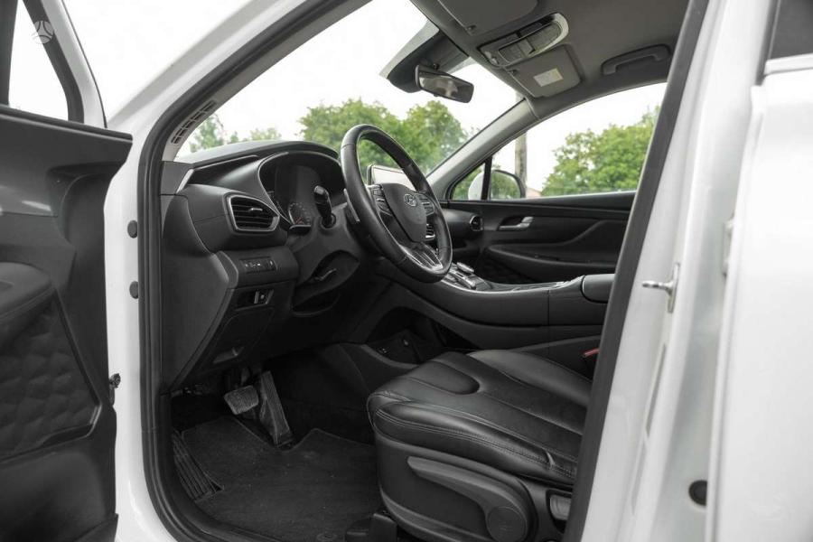 Balts Hyundai Santa Fe 2020 Viļņa, ar dzinēja tilpumu 2.20 L un nobraukumu 237 tūkst. km par 20900 €, foto 15 vietnē AUTOMOTO.COM.LV