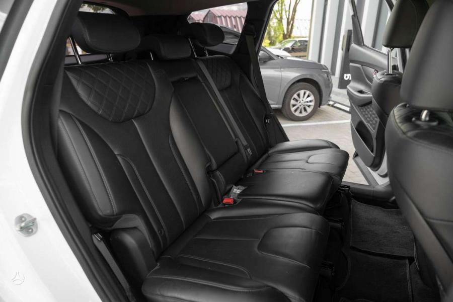 Balts Hyundai Santa Fe 2020 Viļņa, ar dzinēja tilpumu 2.20 L un nobraukumu 237 tūkst. km par 20900 €, foto 20 vietnē AUTOMOTO.COM.LV