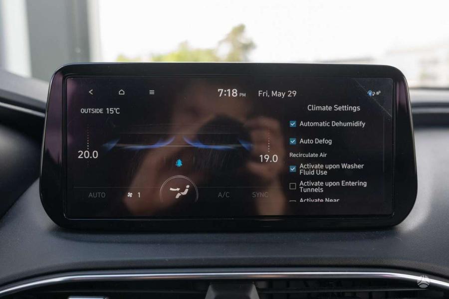 Balts Hyundai Santa Fe 2020 Viļņa, ar dzinēja tilpumu 2.20 L un nobraukumu 237 tūkst. km par 20900 €, foto 34 vietnē AUTOMOTO.COM.LV
