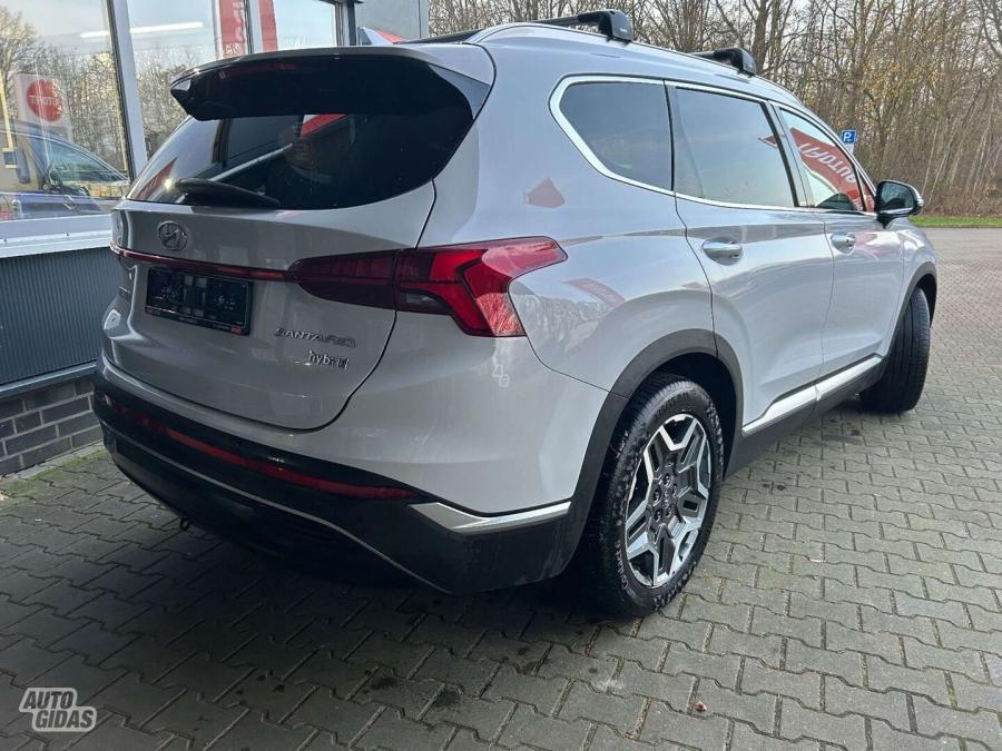 Balts Hyundai Santa Fe 2021 Kauņa, ar dzinēja tilpumu 1.60 L un nobraukumu 68 tūkst. km par 32690 €, foto 4 vietnē AUTOMOTO.COM.LV