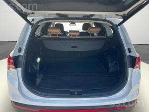 Balts Hyundai Santa Fe 2021 Rīga, ar dzinēja tilpumu 2.20 L un nobraukumu 152 tūkst. km par 23990 €, foto 19 vietnē AUTOMOTO.COM.LV