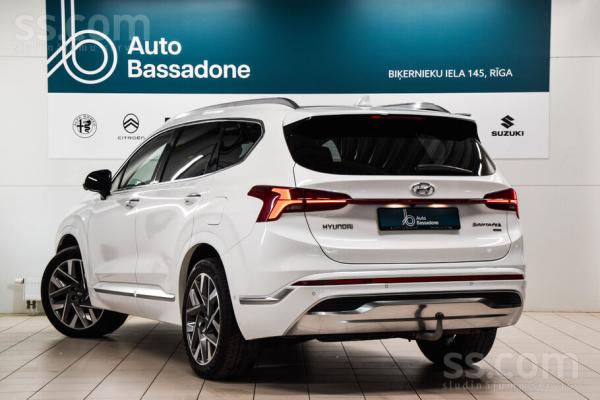 Белый Хендай Санта Фе 2023 в Рига, объемом двигателя 2.20 л и пробегом 56 тыс. км за 36590 €, фото 7 на AUTOMOTO.COM.LV