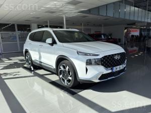 Balts Hyundai Santa Fe 2023 Rīga, ar dzinēja tilpumu 2.20 L un nobraukumu 37 tūkst. km par 32900 €, foto  vietnē AUTOMOTO.COM.LV