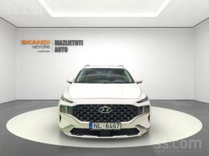 Balts Hyundai Santa Fe 2023 Rīga, ar dzinēja tilpumu 2.20 L un nobraukumu 81 tūkst. km par 30490 €, foto 3 vietnē AUTOMOTO.COM.LV