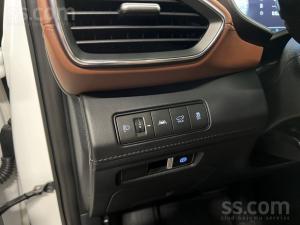 Balts Hyundai Santa Fe 2023 Rīga, ar dzinēja tilpumu 2.20 L un nobraukumu 81 tūkst. km par 30490 €, foto 16 vietnē AUTOMOTO.COM.LV