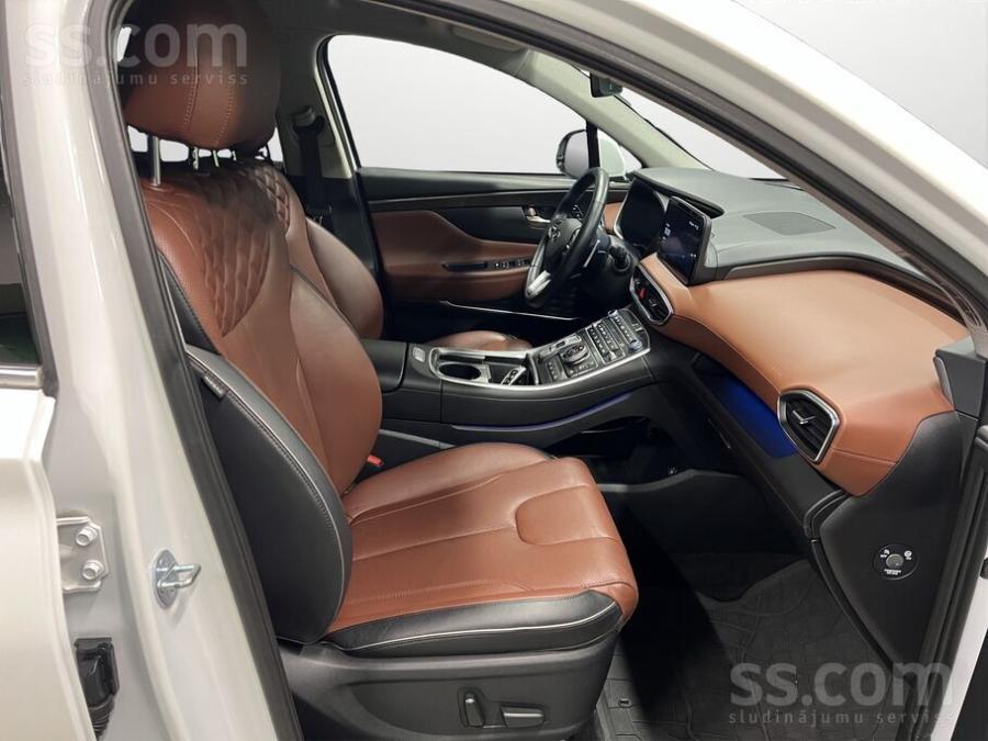 Balts Hyundai Santa Fe 2023 Rīga, ar dzinēja tilpumu 2.20 L un nobraukumu 81 tūkst. km par 30490 €, foto 19 vietnē AUTOMOTO.COM.LV