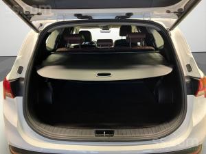 Balts Hyundai Santa Fe 2023 Rīga, ar dzinēja tilpumu 2.20 L un nobraukumu 81 tūkst. km par 30490 €, foto 20 vietnē AUTOMOTO.COM.LV