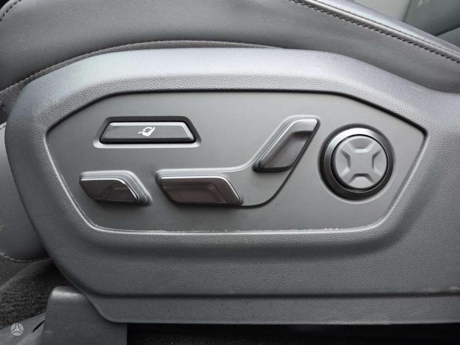 Balts Hyundai Santa Fe 2025 Viļņa, ar dzinēja tilpumu 0.00 L un nobraukumu 28 tūkst. km par 49900 €, foto 20 vietnē AUTOMOTO.COM.LV