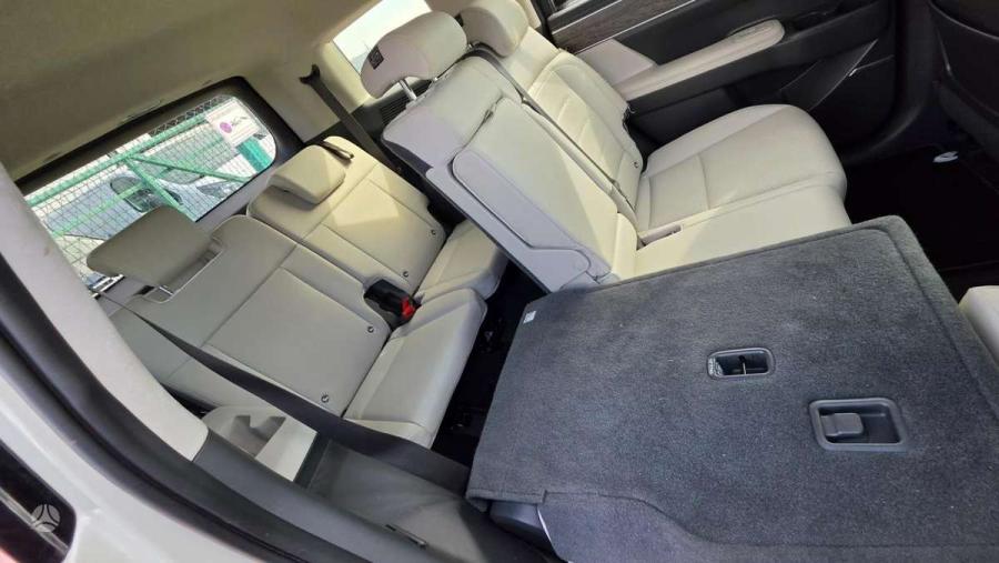 Balts Hyundai Santa Fe 2025 Panevēža, ar dzinēja tilpumu 1.60 L un nobraukumu 26 tūkst. km par 19900 €, foto 10 vietnē AUTOMOTO.COM.LV