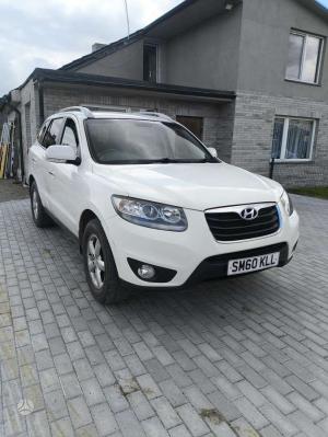 Balts Hyundai Santa Fe 2010 Šilutė, ar dzinēja tilpumu 2.20 L un nobraukumu 13 tūkst. km par 2450 €, foto 3 vietnē AUTOMOTO.COM.LV