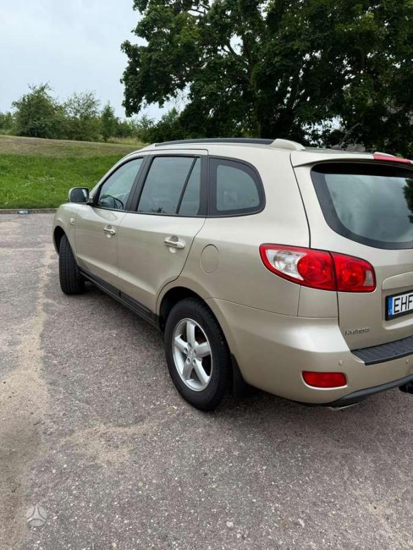 Dzeltens Hyundai Santa Fe 2006 Kauņa, ar dzinēja tilpumu 2.66 L un nobraukumu 145 tūkst. km par 3849 €, foto 8 vietnē AUTOMOTO.COM.LV