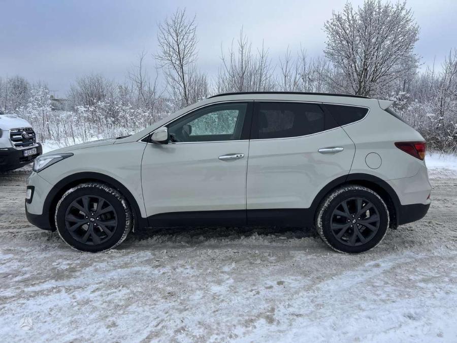 Dzeltens Hyundai Santa Fe 2016 Panevēža, ar dzinēja tilpumu 2.20 L un nobraukumu 157 tūkst. km par 11200 €, foto 4 vietnē AUTOMOTO.COM.LV