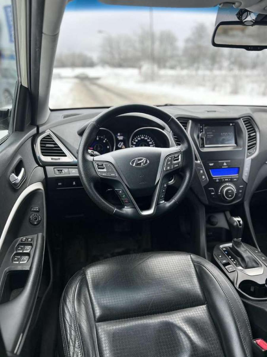 Dzeltens Hyundai Santa Fe 2016 Panevēža, ar dzinēja tilpumu 2.20 L un nobraukumu 157 tūkst. km par 11200 €, foto 14 vietnē AUTOMOTO.COM.LV
