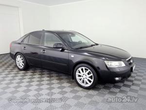 Melns Hyundai Sonata 2006 Tallina, ar dzinēja tilpumu 2.00 L un nobraukumu 417 tūkst. km par 999 €, foto  vietnē AUTOMOTO.COM.LV