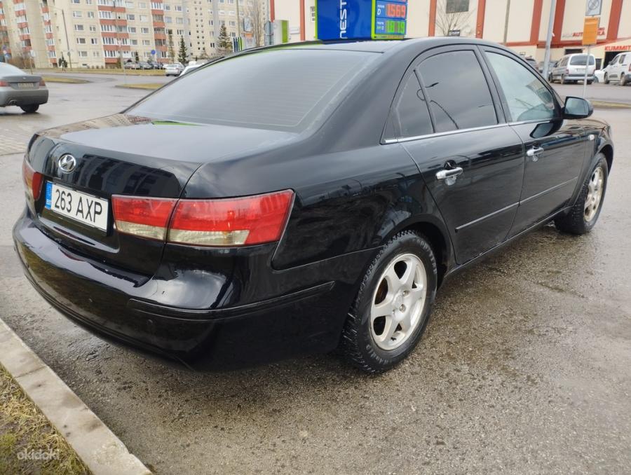 Melns Hyundai Sonata 2006 Tallina, ar dzinēja tilpumu 2.40 L un nobraukumu 179 tūkst. km par 2199 €, foto 14 vietnē AUTOMOTO.COM.LV
