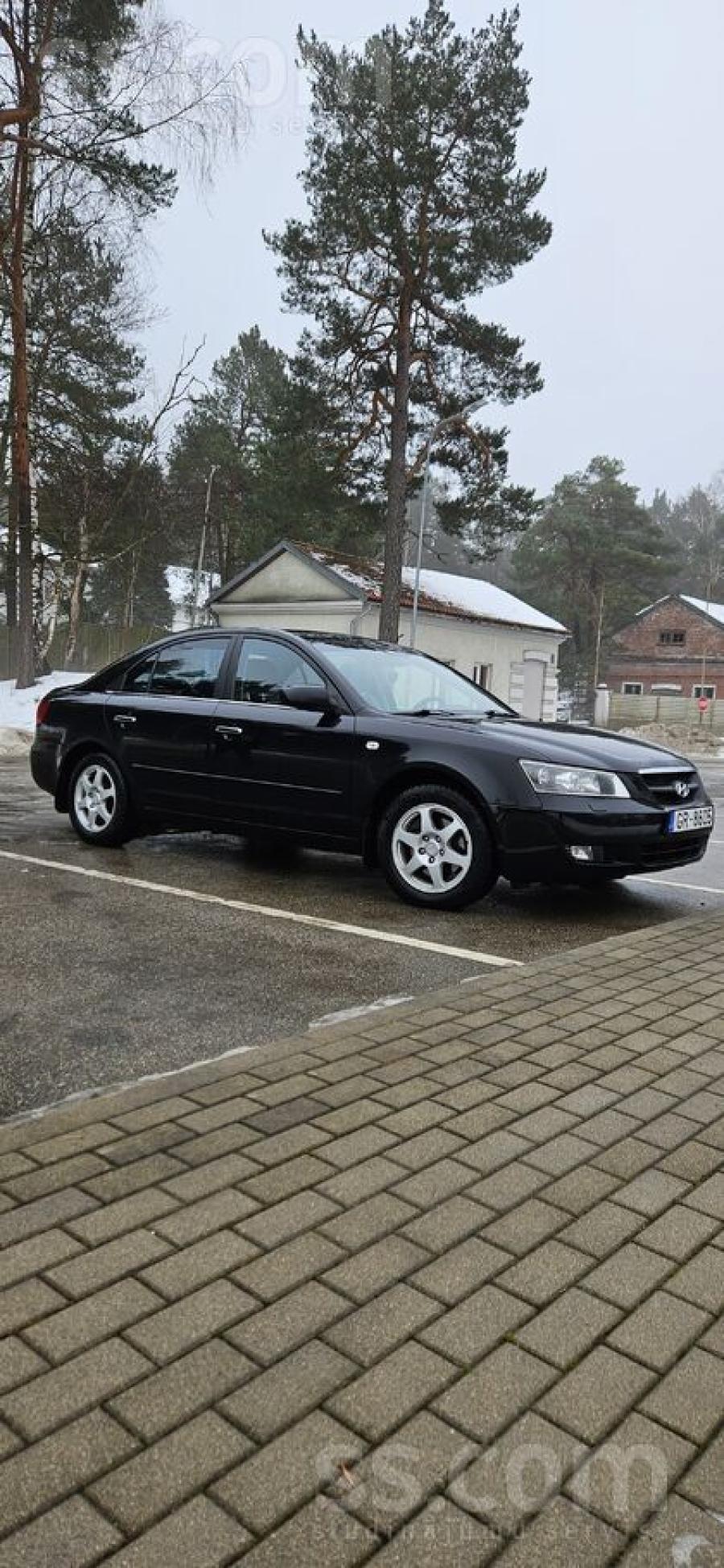 Melns Hyundai Sonata 2007 Talsi, ar dzinēja tilpumu 2.40 L un nobraukumu 184 tūkst. km par 2000 €, foto 6 vietnē AUTOMOTO.COM.LV