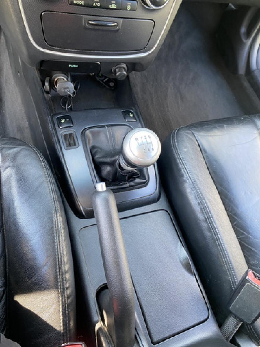 Black Hyundai Sonata 2007 in Narva, with an engine capacity of 2.00 L and mileage of 385 thousand km for 1500 €, photo 12 on AUTOMOTO.COM.LV