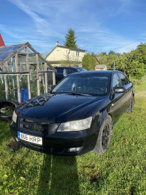 Black Hyundai Sonata 2007 in Narva, with an engine capacity of 2.00 L and mileage of 385 thousand km for 1500 €, photo 14 on AUTOMOTO.COM.LV