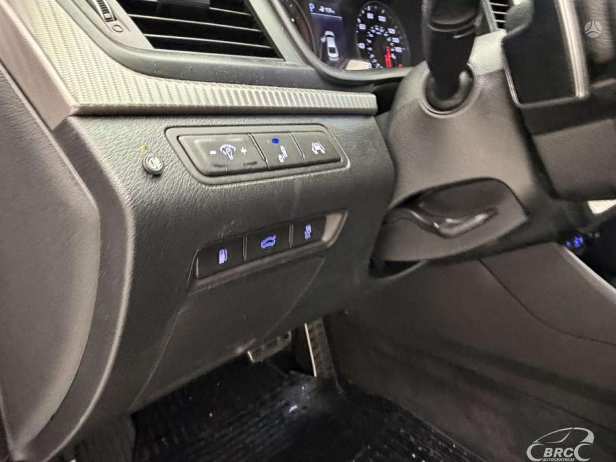 Black Hyundai Sonata 2019 in Vilnius, with an engine capacity of 2.00 L and mileage of 189 thousand km for 12900 €, photo 30 on AUTOMOTO.COM.LV