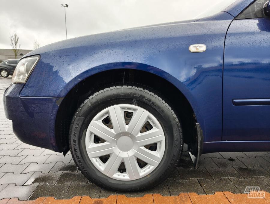 Zils Hyundai Sonata 2008 Viļņa, ar dzinēja tilpumu 2.00 L un nobraukumu 145 tūkst. km par 3500 €, foto 6 vietnē AUTOMOTO.COM.LV