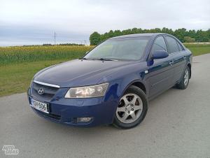 Zils Hyundai Sonata 2008 Viļņa, ar dzinēja tilpumu 2.00 L un nobraukumu 234 tūkst. km par 1900 €, foto  vietnē AUTOMOTO.COM.LV