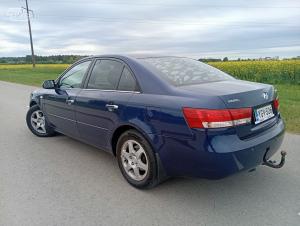 Zils Hyundai Sonata 2008 Viļņa, ar dzinēja tilpumu 2.00 L un nobraukumu 234 tūkst. km par 1900 €, foto 5 vietnē AUTOMOTO.COM.LV