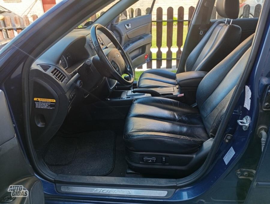 Zils Hyundai Sonata 2008 Viļņa, ar dzinēja tilpumu 2.00 L un nobraukumu 234 tūkst. km par 1900 €, foto 13 vietnē AUTOMOTO.COM.LV