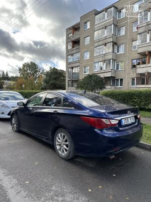Zils Hyundai Sonata 2011 Kauņa, ar dzinēja tilpumu 2.40 L un nobraukumu 172 tūkst. km par 2200 €, foto 9 vietnē AUTOMOTO.COM.LV