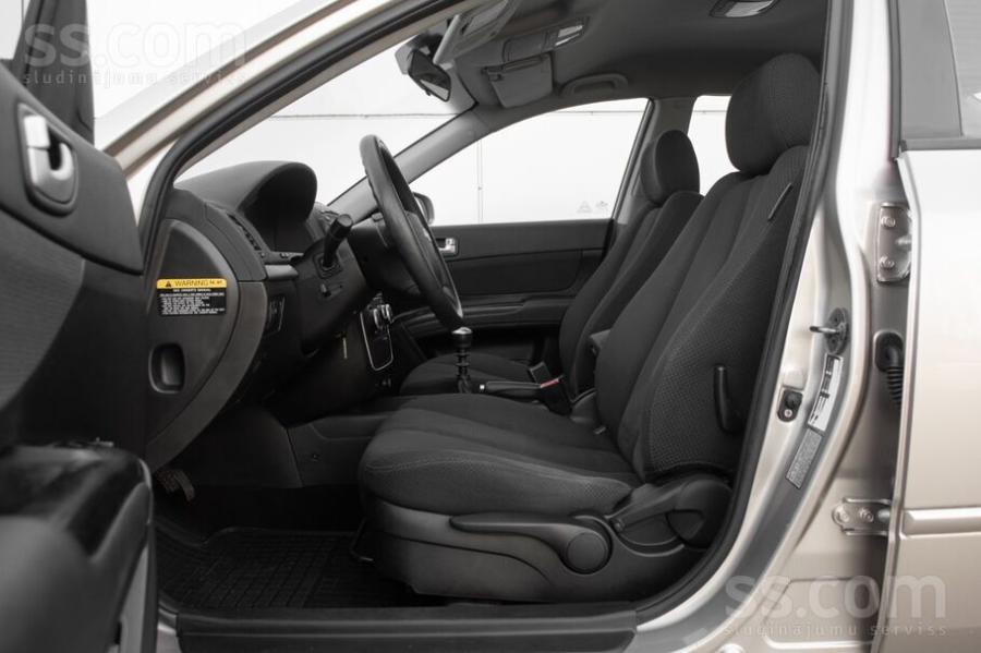 Brūns Hyundai Sonata 2007 Rīga, ar dzinēja tilpumu 2.40 L un nobraukumu 101 tūkst. km par 1450 €, foto 10 vietnē AUTOMOTO.COM.LV