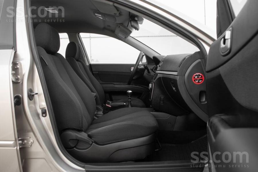 Brūns Hyundai Sonata 2007 Rīga, ar dzinēja tilpumu 2.40 L un nobraukumu 101 tūkst. km par 1450 €, foto 11 vietnē AUTOMOTO.COM.LV