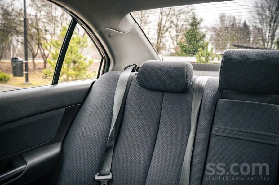 Brūns Hyundai Sonata 2008 Rīga, ar dzinēja tilpumu 2.40 L un nobraukumu 0 tūkst. km par 2590 €, foto 20 vietnē AUTOMOTO.COM.LV