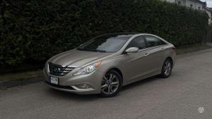Brown Hyundai Sonata 2014 in Vilnius, with an engine capacity of 2.36 L and mileage of 140 thousand km for 4300 €, photo  on AUTOMOTO.COM.LV