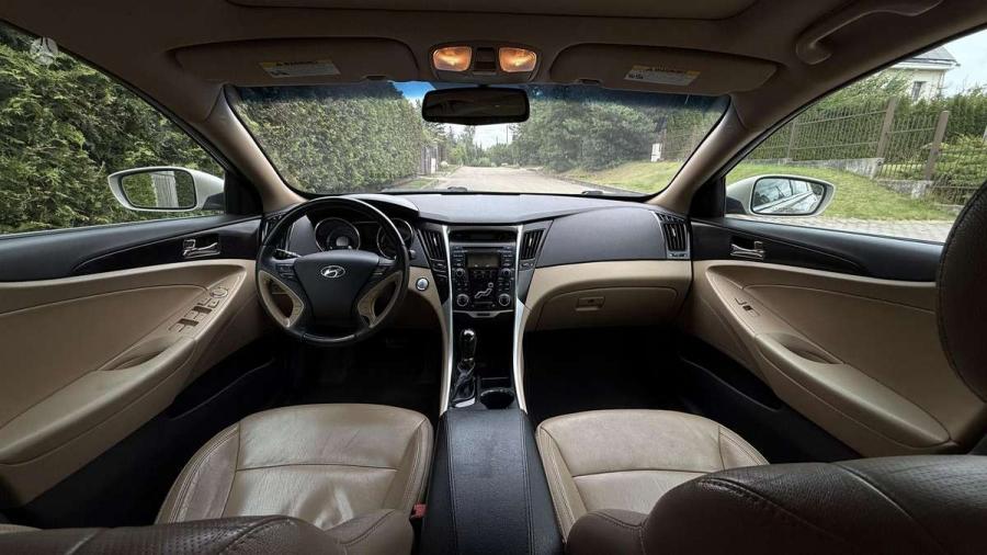 Brūns Hyundai Sonata 2014 Viļņa, ar dzinēja tilpumu 2.36 L un nobraukumu 140 tūkst. km par 4300 €, foto 15 vietnē AUTOMOTO.COM.LV