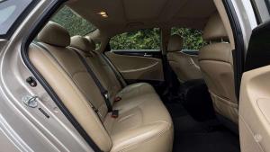 Brūns Hyundai Sonata 2014 Viļņa, ar dzinēja tilpumu 2.36 L un nobraukumu 140 tūkst. km par 4300 €, foto 16 vietnē AUTOMOTO.COM.LV