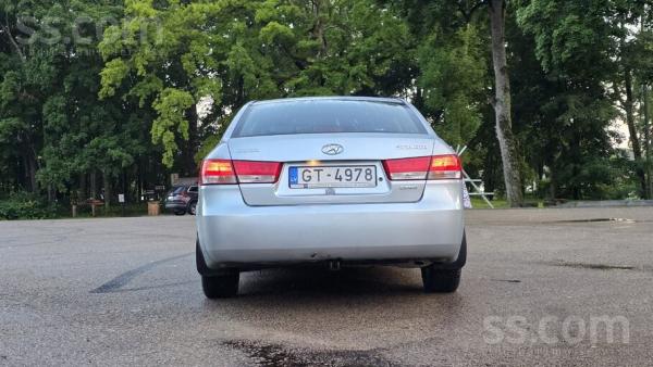 Pelēks Hyundai Sonata 2007 Aizkraukle, ar dzinēja tilpumu 2.00 L un nobraukumu 271 tūkst. km par 2000 €, foto 6 vietnē AUTOMOTO.COM.LV