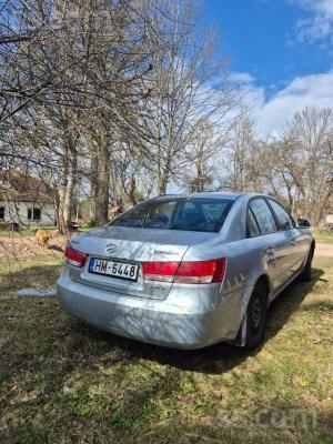 Pelēks Hyundai Sonata 2008 Ogre, ar dzinēja tilpumu 2.00 L un nobraukumu 280 tūkst. km par 1150 €, foto 7 vietnē AUTOMOTO.COM.LV