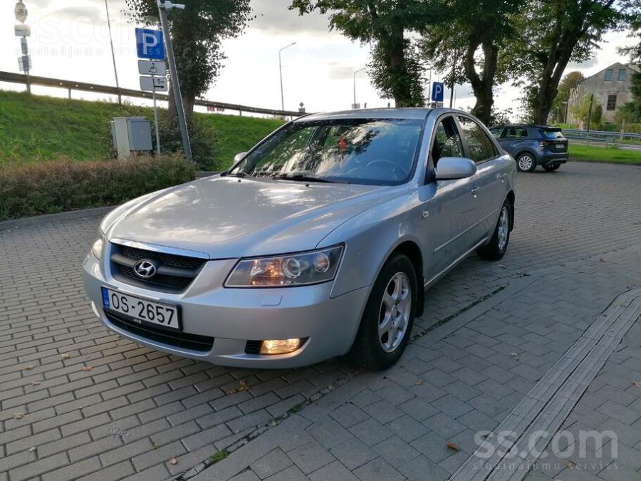 Grey Hyundai Sonata 2008 in Daugavpils, with an engine capacity of 2.00 L and mileage of 0 thousand km for 2150 €, photo 11 on AUTOMOTO.COM.LV