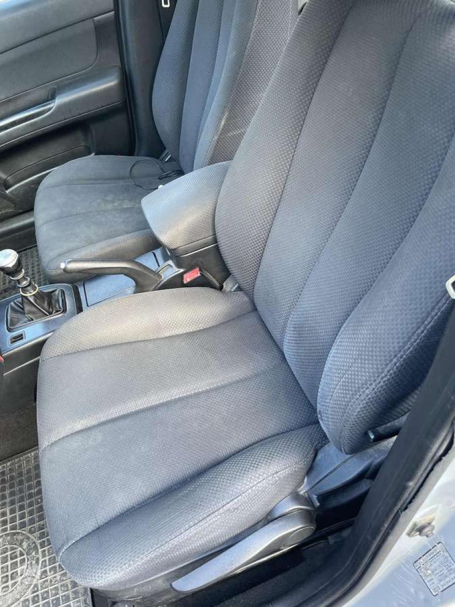 Grey Hyundai Sonata 2010 in Vilnius, with an engine capacity of 1.99 L and mileage of 253 thousand km for 1900 €, photo 16 on AUTOMOTO.COM.LV