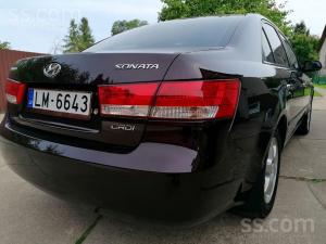 Красный Хендай Соната 2008 в Даугавпилс, объемом двигателя 2.00 л и пробегом 0 тыс. км за 2100 €, фото 13 на AUTOMOTO.COM.LV