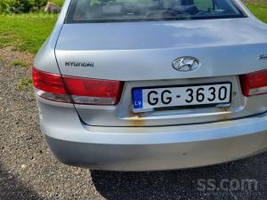 Hyundai Sonata 2006 Ogre, ar dzinēja tilpumu 2.40 L un nobraukumu 172 tūkst. km par 499 €, foto 5 vietnē AUTOMOTO.COM.LV