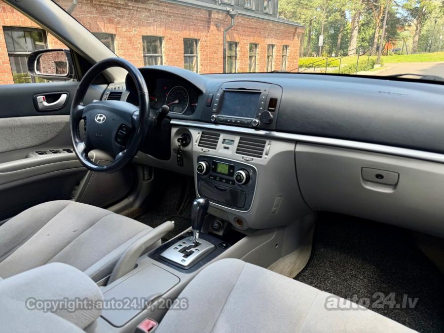 Hyundai Sonata 2006 in Tallinn, with an engine capacity of 2.00 L and mileage of 231 thousand km for 3499 €, photo 11 on AUTOMOTO.COM.LV