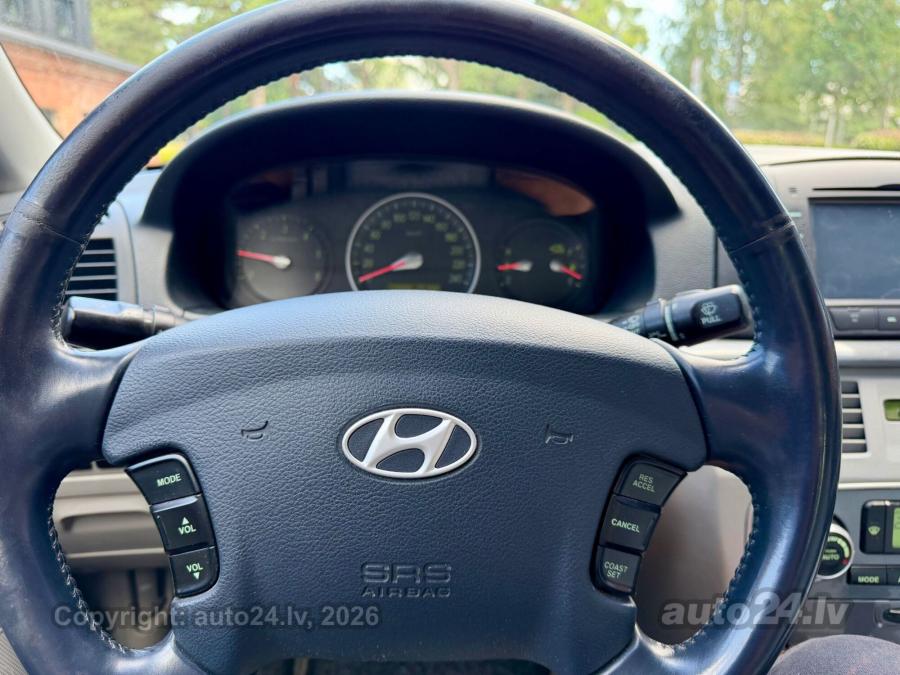 Hyundai Sonata 2006 in Tallinn, with an engine capacity of 2.00 L and mileage of 231 thousand km for 3499 €, photo 14 on AUTOMOTO.COM.LV
