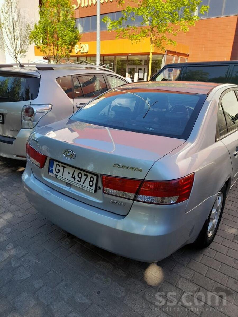 Hyundai Sonata 2007 Rīga, ar dzinēja tilpumu 2.00 L un nobraukumu 269 tūkst. km par 750 €, foto 5 vietnē AUTOMOTO.COM.LV