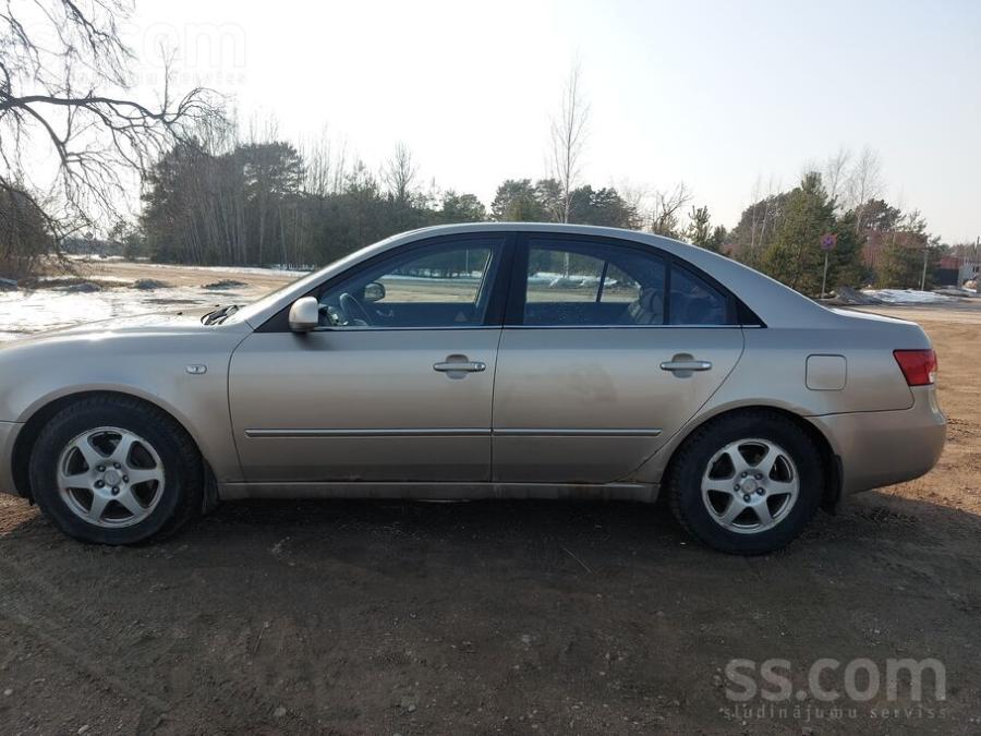 Hyundai Sonata 2007 Daugavpils, ar dzinēja tilpumu 2.00 L un nobraukumu 372 tūkst. km par 1600 €, foto 5 vietnē AUTOMOTO.COM.LV